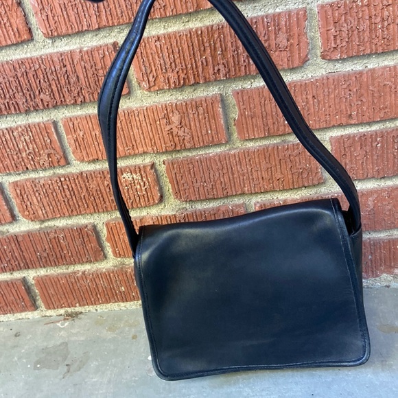 Coach | Bags | Vintage Coach Aero Flap Shoulder Bag 954 | Poshmark